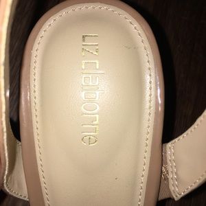 Liz Claiborne | Shoes | Liz Claiborne Beige Sandals | Poshmark